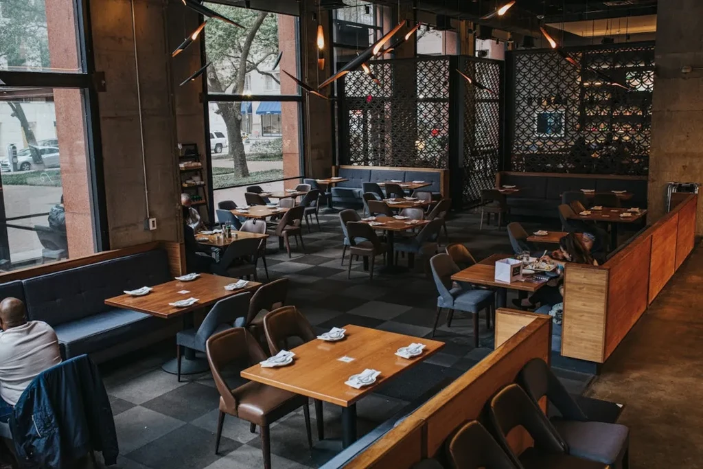 Tsunami Sushi New Orleans Happy Hour, New Orleans | happyhopper